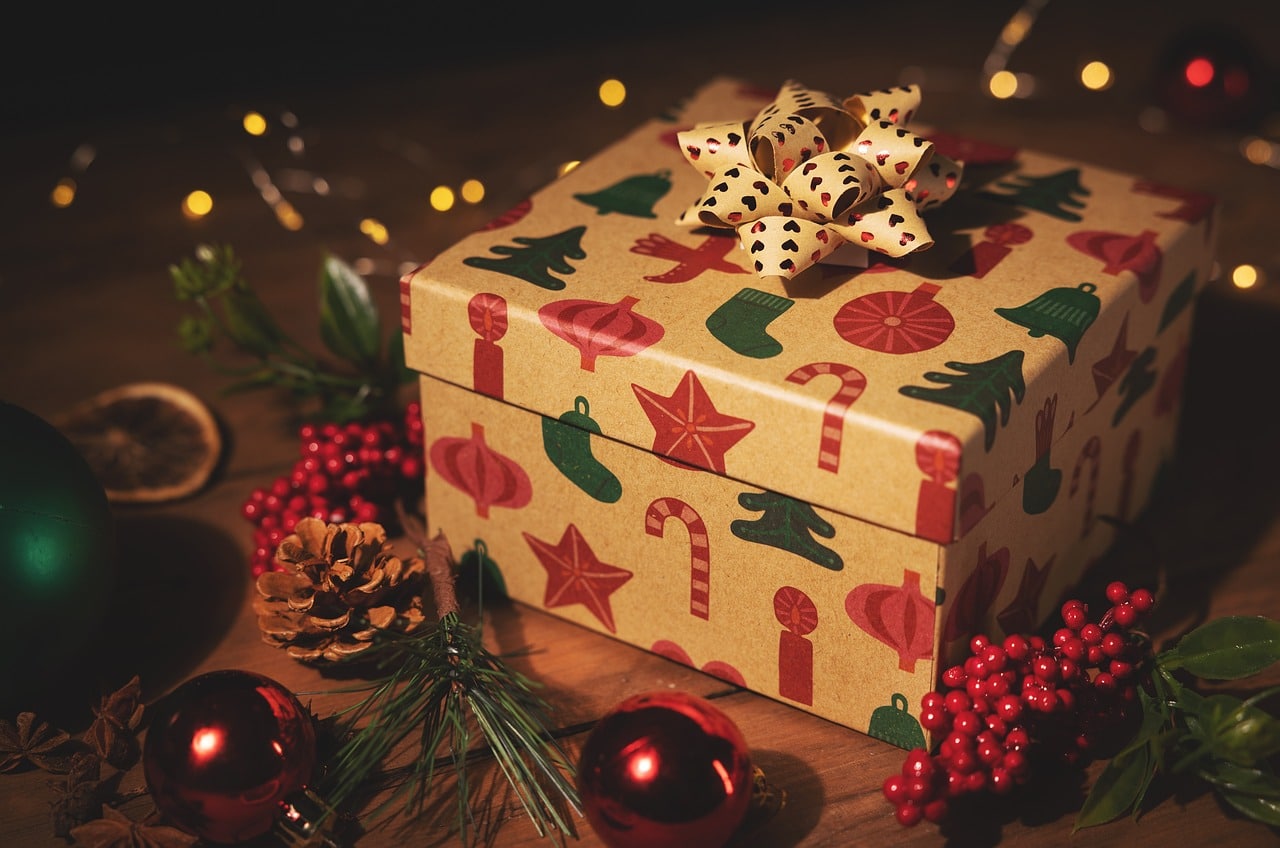 Merry Christmas from Bond Products! - Bond Products Inc