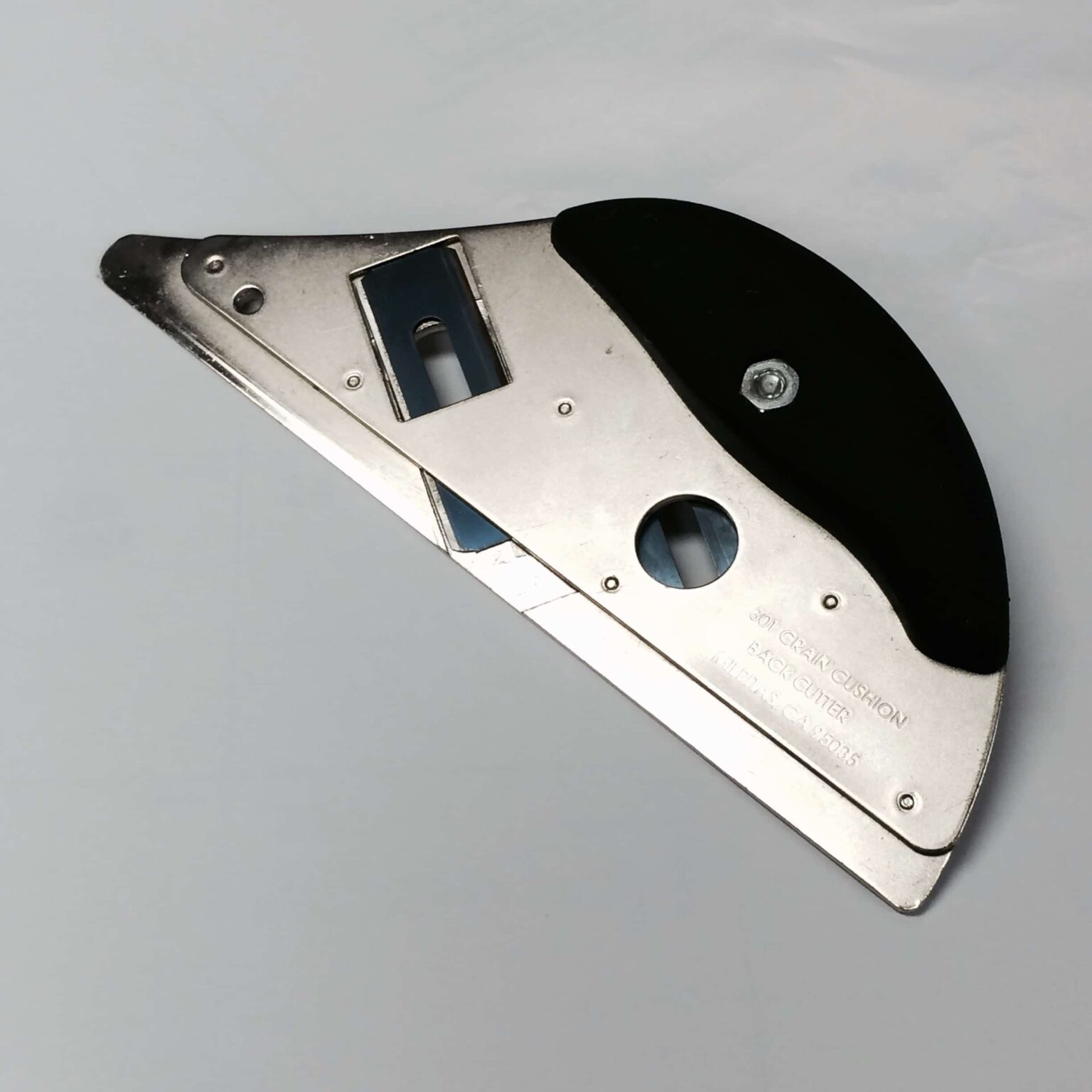 A Carpet Cutting Tool That Makes Installation a Snap - Bond Products Inc